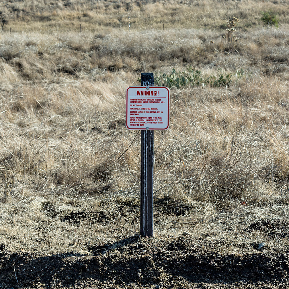 WARNING!! UXO – Singular Images